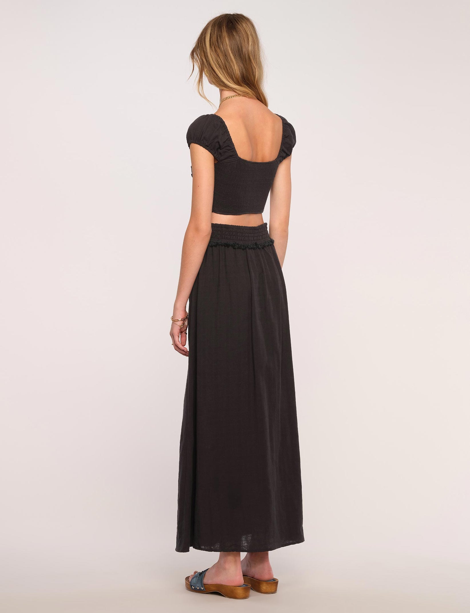 Isabetta Set – Heartloom